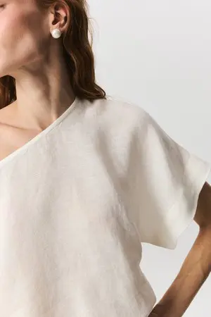 BULDAN'S Ross Relaxed Fit Linen Top - Ivory