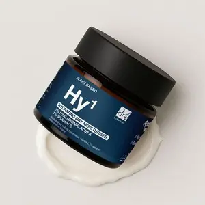 DR BOTANICALS Hydrating Day Moisturiser With 1% Hyaluronic Acid & 1% Vitamin C