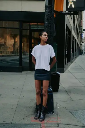 ALYSON EASTMAN Vintage Style Tee