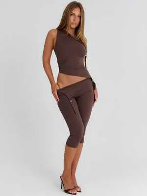 OUTCAST Juliett Capri Pants Chocolate - Brown