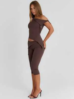 OUTCAST Juliett Capri Pants Chocolate - Brown