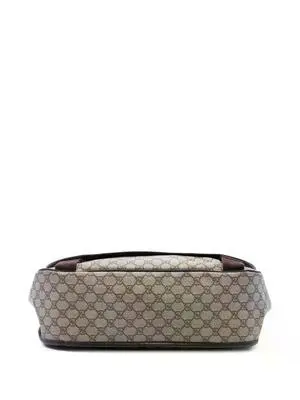 Gucci 2016-2026 Gg Supreme Messenger Bag Crossbody Bag - Neutrals