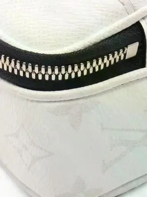 LOUIS VUITTON 2021 Alpha Taigarama Messenger Bag