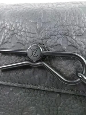 LOUIS VUITTON Monogram Taurillon Steamer Shoulder Bag