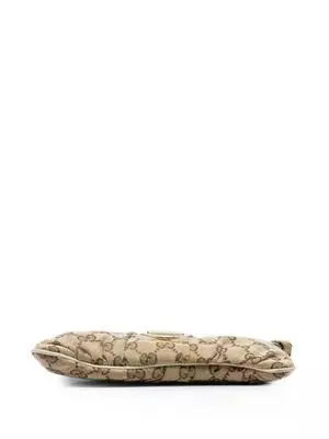 Gucci 2000-2015 Gg Canvas Abbey D Ring Wristlet Pouch