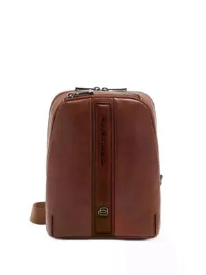 PIQUADRO Logo-plaque Leather Messenger Bag - Brown