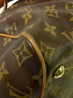 LOUIS VUITTON Monogram Tivoli Gm Shoulder Bag