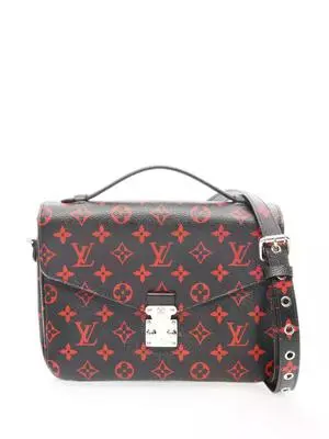 LOUIS VUITTON 2017 Mm Pochette Metis Two-way Handbag Black