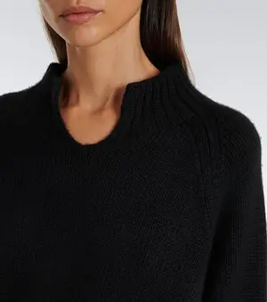 Khaite Cropped Cashmere Sweater - Black