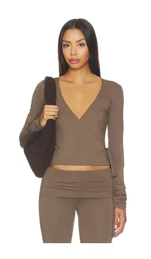 Eterne Soft Jersey Wrap Top In Brown