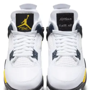 JORDAN Air 4 Retro "tour Yellow" Shoes - White