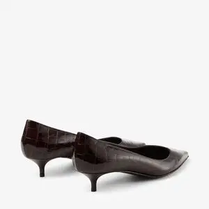 JIMMY CHOO Amelia Shiny Croc Embossed Leather Pumps - Sambuco
