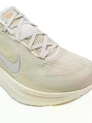 Nike Vomero 18 Sneakers - Neutrals