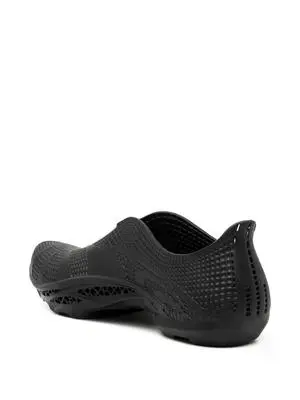 ALIVEFORM Dermisriders Textured Sneakers