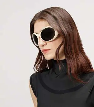 Alexander McQueen Round Kate Sunglasses
