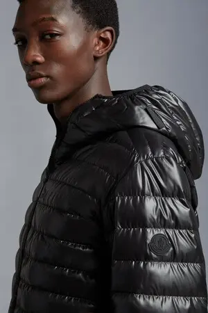 Moncler Lauzet Short Down Jacket