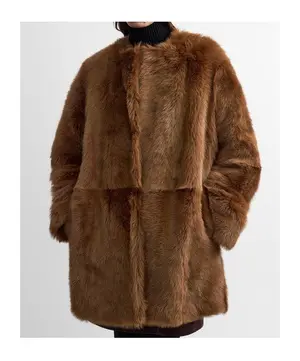 TOTEME Short Silky Shearling Coat
