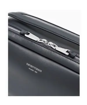 Emporio Armani Logo-stamp Leather Shoulder Bag