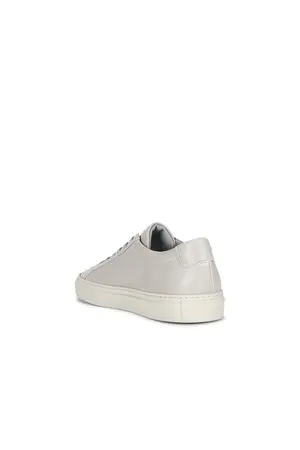 COMMON PROJECTS Lace-up Sneakers