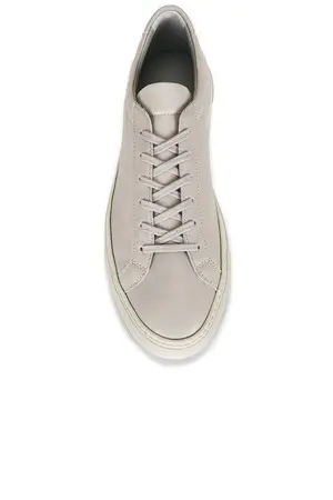 COMMON PROJECTS Lace-up Sneakers