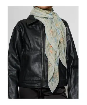 Alexander McQueen Classic Skull Foulard