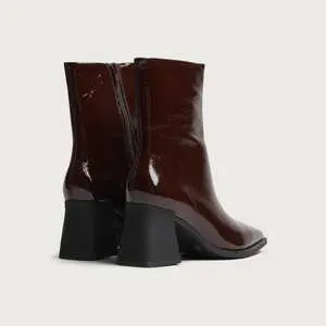 VAGABOND SHOEMAKERS Hedda Pantent Heel Boots