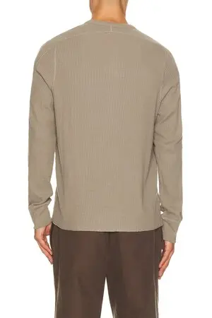 SKIMS Waffle Cropped Slim Henley