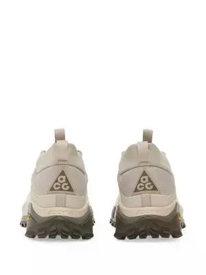 Nike Zegama Hike Sneakers - Neutrals