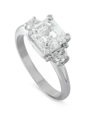LB EXCLUSIVE Diamond Ring