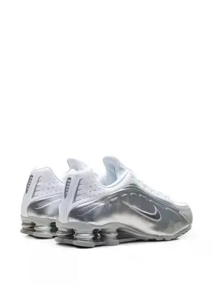 Nike Shox R4 Sneakers - Silver