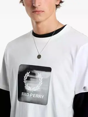 Fred Perry Laurel Wreath Digital T-shirt