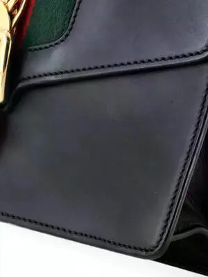 Gucci Sylvie Leather Small Shoulder Bag - Black