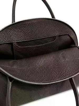 IACUCCI Grained Leather Tote Bag