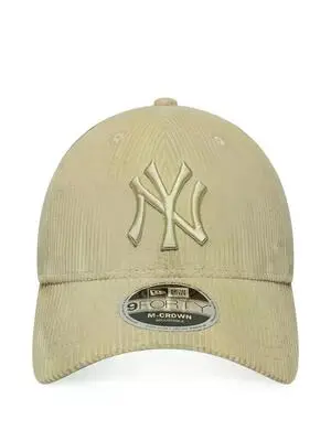 New Era New York Yankees Mlb 9forty Corduroy Cap - Neutrals
