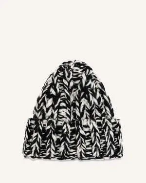 AMI Paris Xxl Wool Knit Beanie - Black