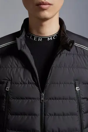 Moncler Perial Short Down Jacket
