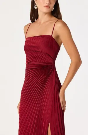 Astr The Label Paulette Pleated Maxi Dress