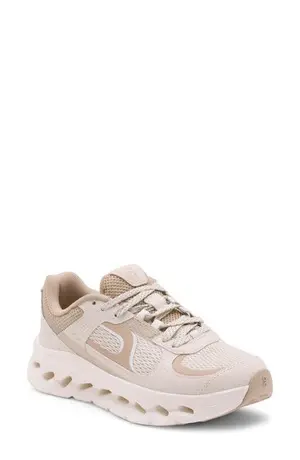 On Cloudtilt Arc Running Shoe Grain/ivory