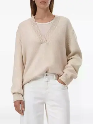 Closed V-neck Long-sleeve Sweater