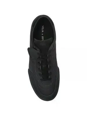 VEJA Quilted Panelled Leather Sneakers