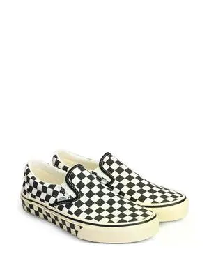 VANS Classic Checkerboard Slip-on Sneakers - Black
