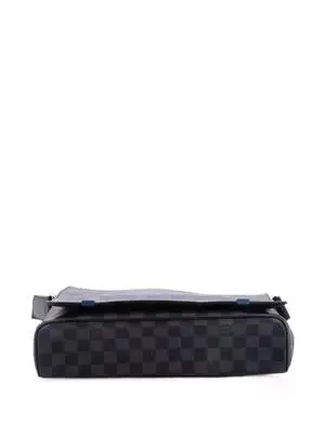 LOUIS VUITTON District Nm Messenger Bag Damier Graphite Mm Crossbody Bag
