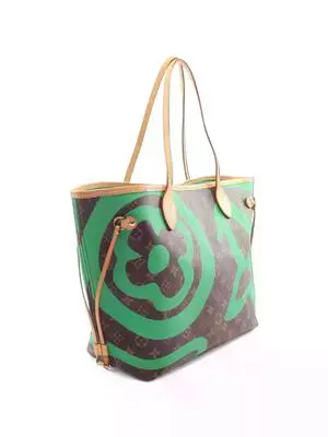 LOUIS VUITTON 2017 Mm Neverfull Tote Bag