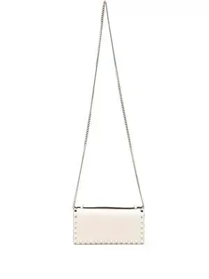 Valentino Garavani Rockstud Wallet With Chain In Grainy Calfskin - Neutrals