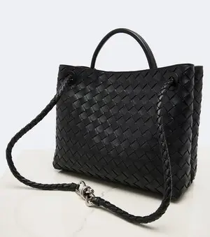 Bottega Veneta Andiamo Intrecciato Large Leather Top-handle Bag