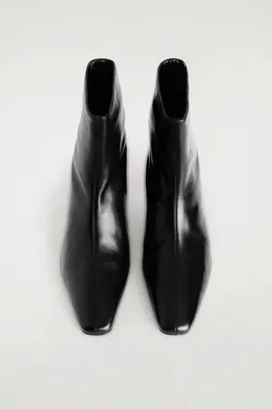 Cos Angular Leather Heeled Ankle Boots