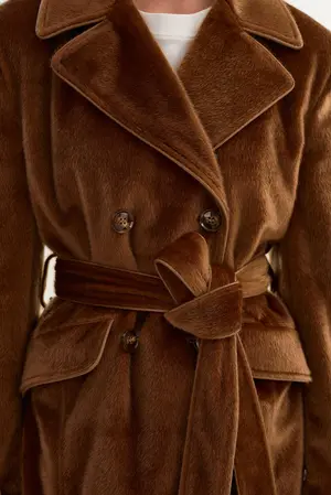 LAMARQUE Wilda | Faux Hair Trench Coat