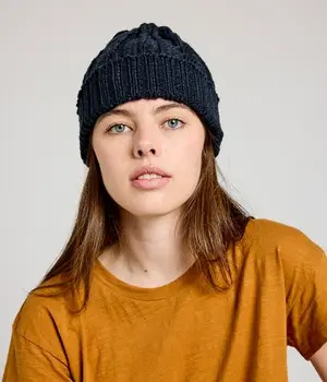 KNOWN SUPPLY Cable Knit Beanie - Dark Blue