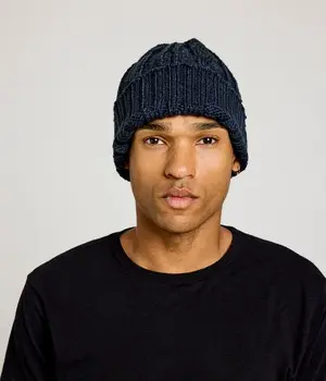 KNOWN SUPPLY Cable Knit Beanie - Dark Blue