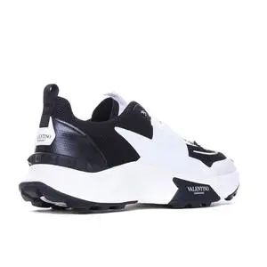 Valentino Garavani True Act Sneakers - Black